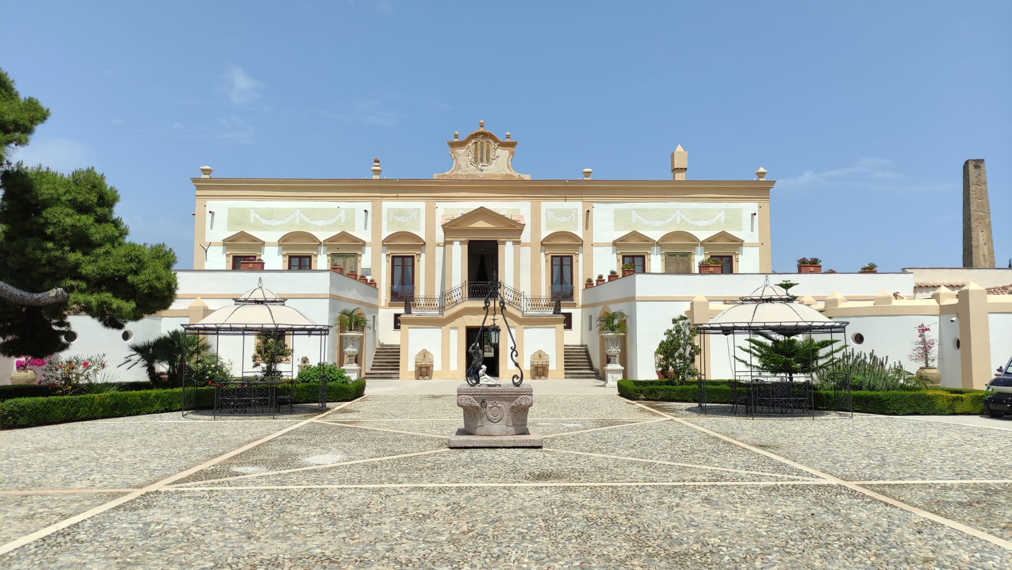 Torna a nuova vita la villa del principe Tomasi Lampedusa: ora è un albergo di lusso
